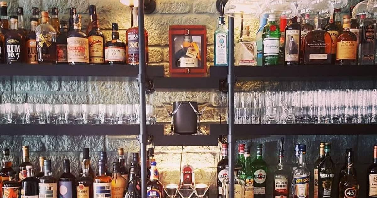 Bars in Bath: Sip, Savor, and Socialize in Style!