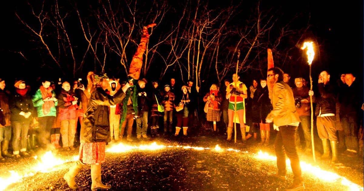 Wassailing traditions in the West Country - Wassailing Bristol